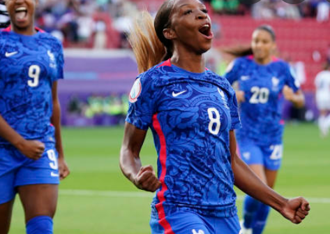 TF1 boostée par les Bleues, France 2 et France 3 par le Tour – La ...